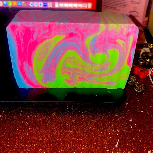 Handmade | Bath & Body | Sour Patch Kids Handmade Body Soap Green Apple ...